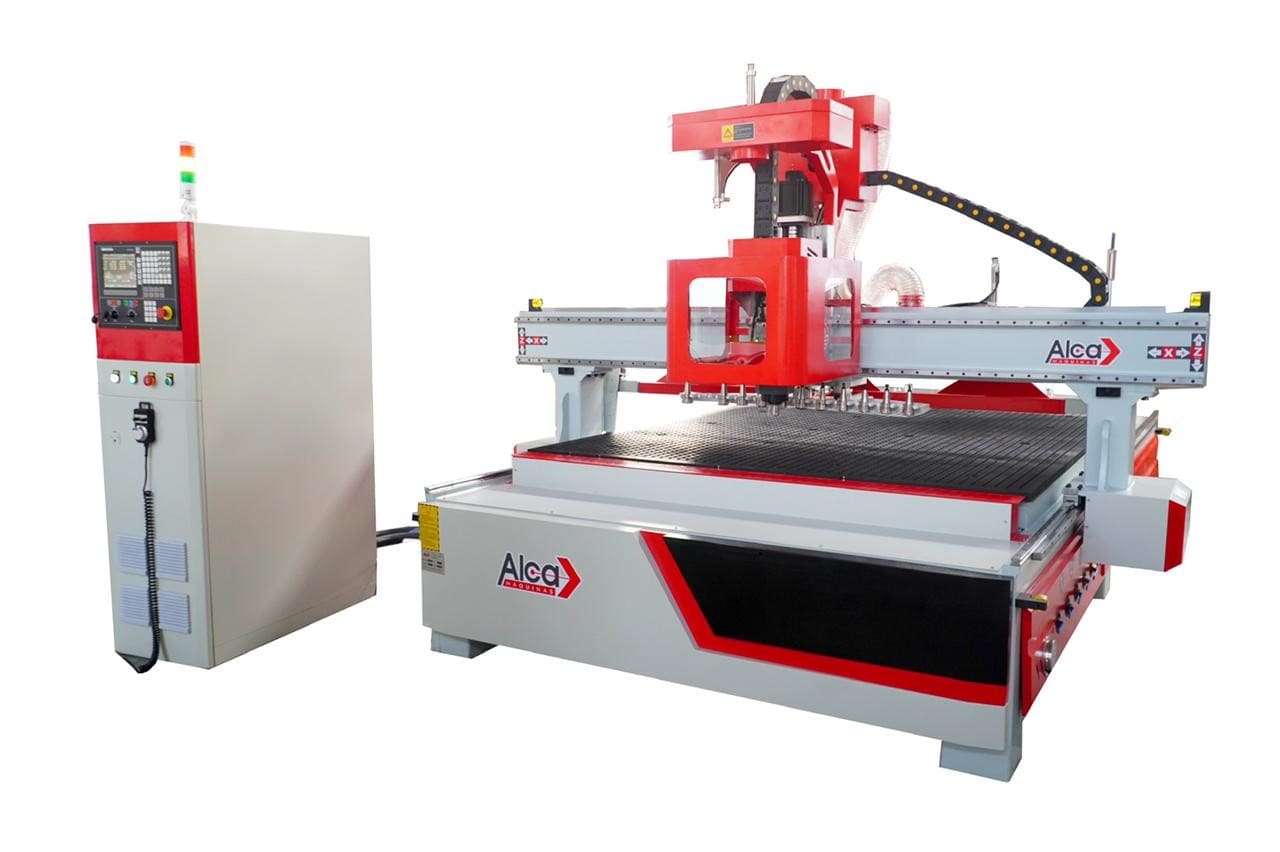 Centro de Trabalho Router CNC AL-2030ATC 380 Volts, Marca ALCA | Alca Máquinas